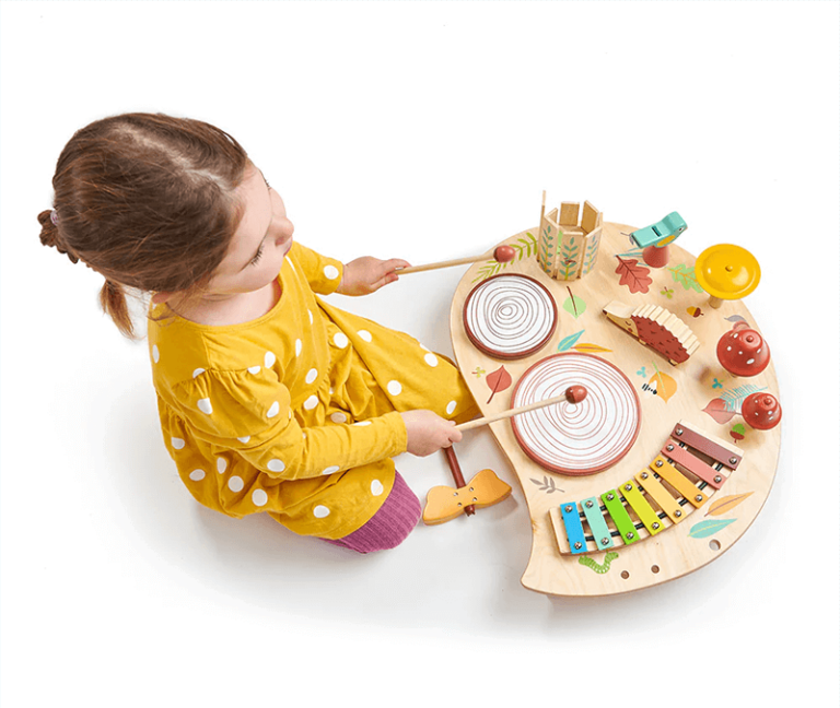 Musical Table - Wood Bee Nice
